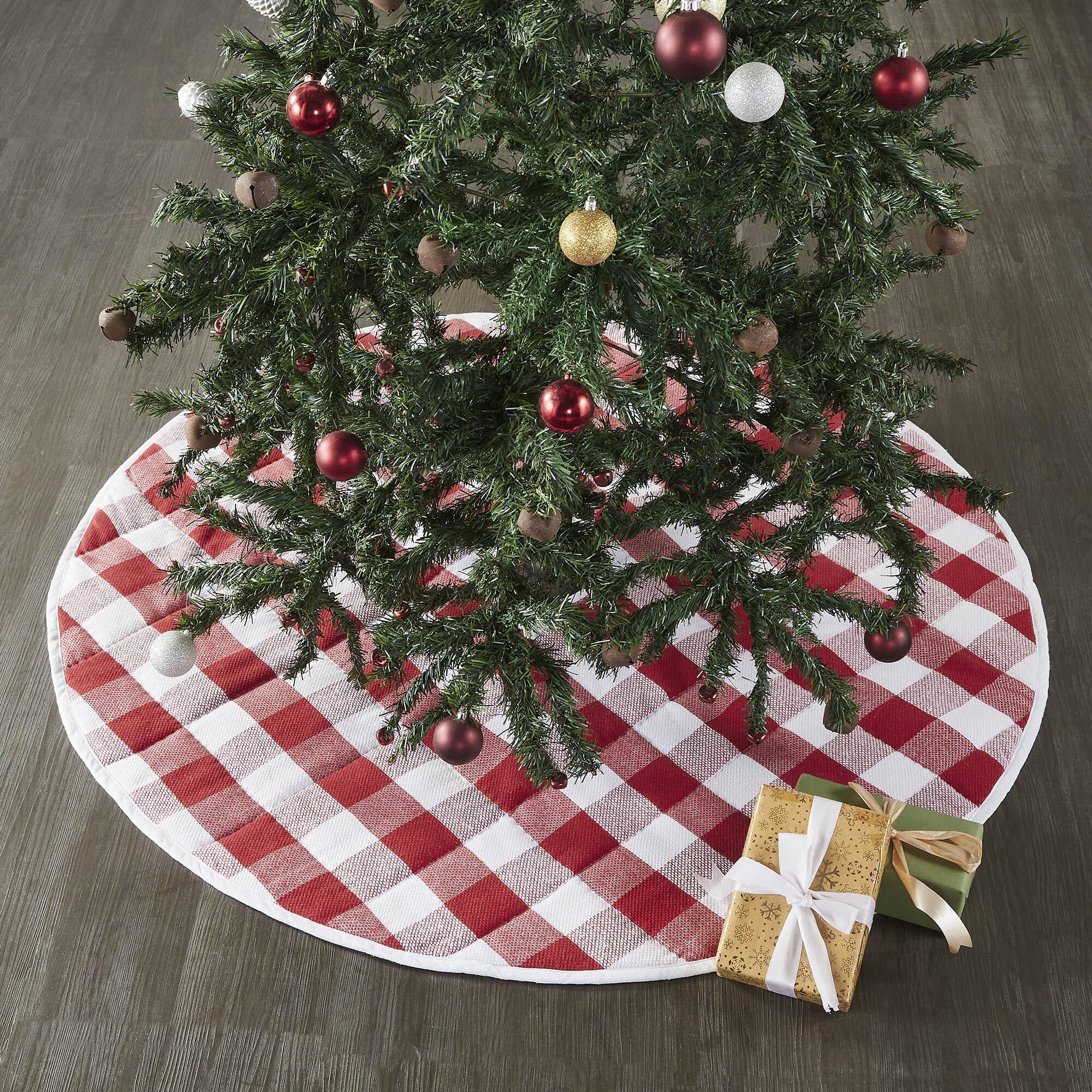 Buffalo Check Tree Skirt