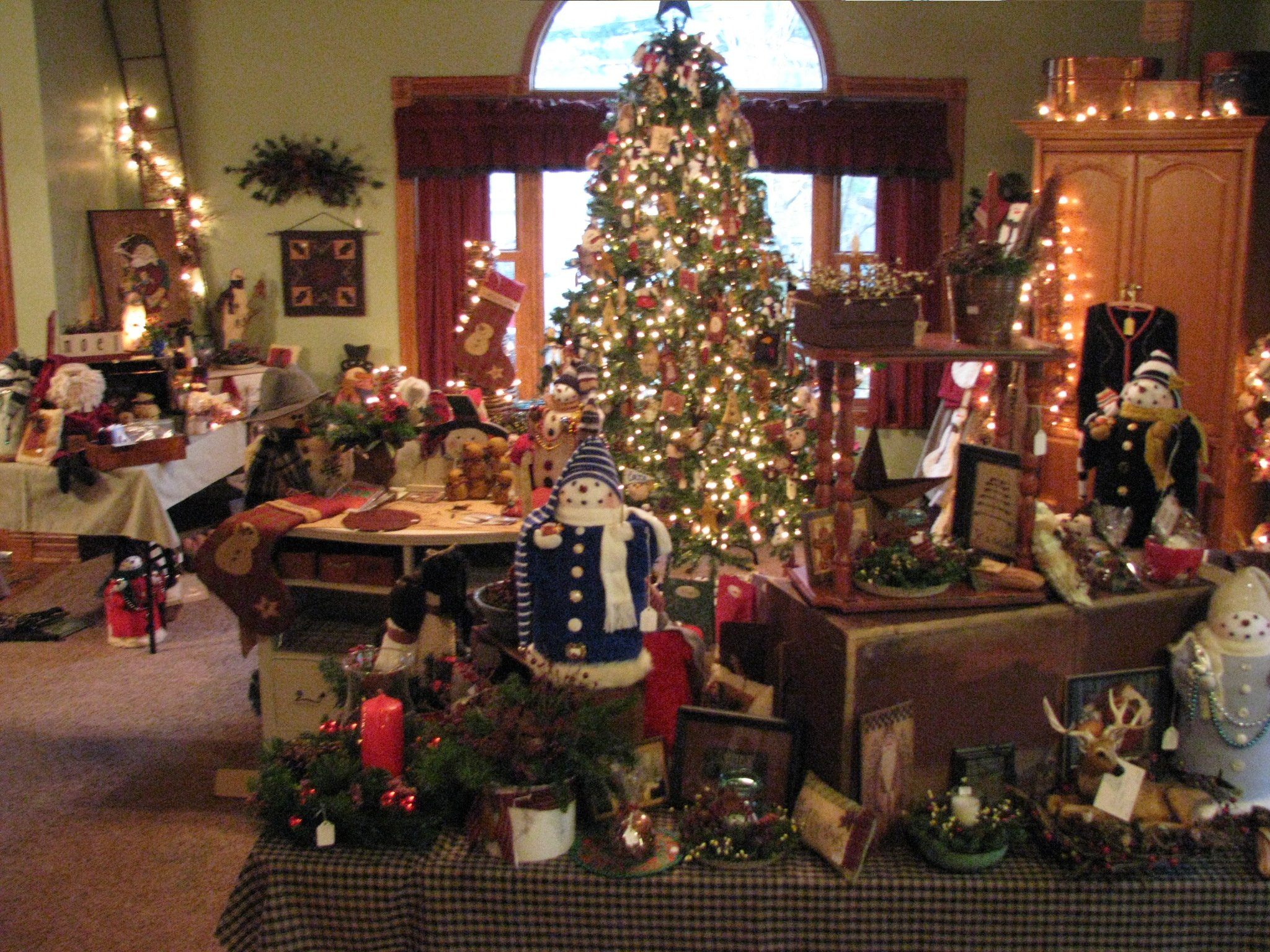 Why Local Craft Shows and Festivals are a Great Place to Shop