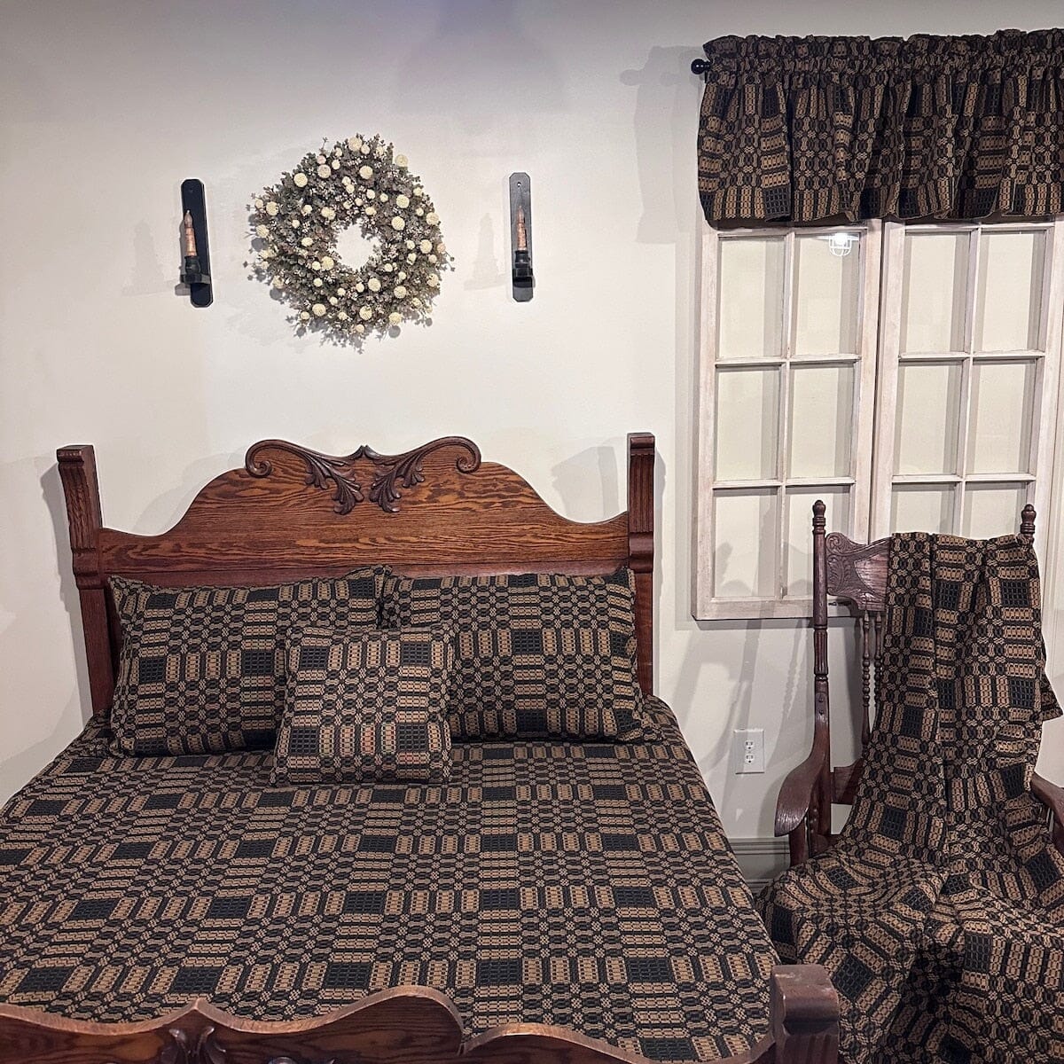 Woven Coverlets: Timeless Charm for Cozy Home Decor