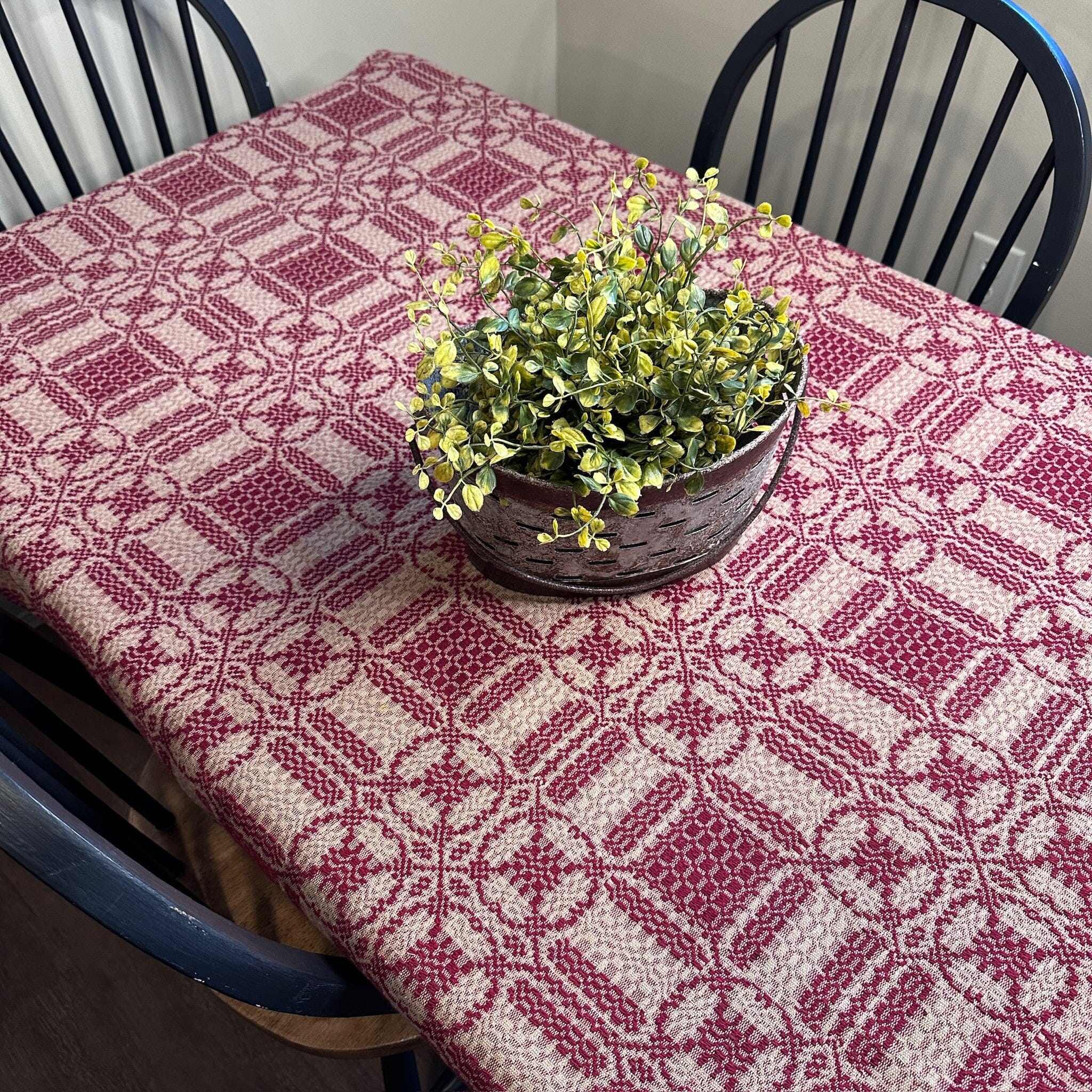 Pine Creek Cambridge Cranberry and Tan Woven Table Cloth 52"