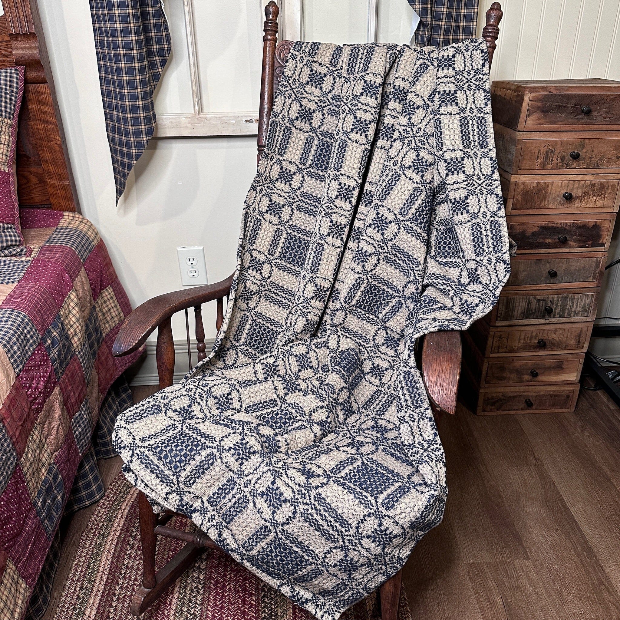 Pine Creek Cambridge Navy and Tan Woven Throw