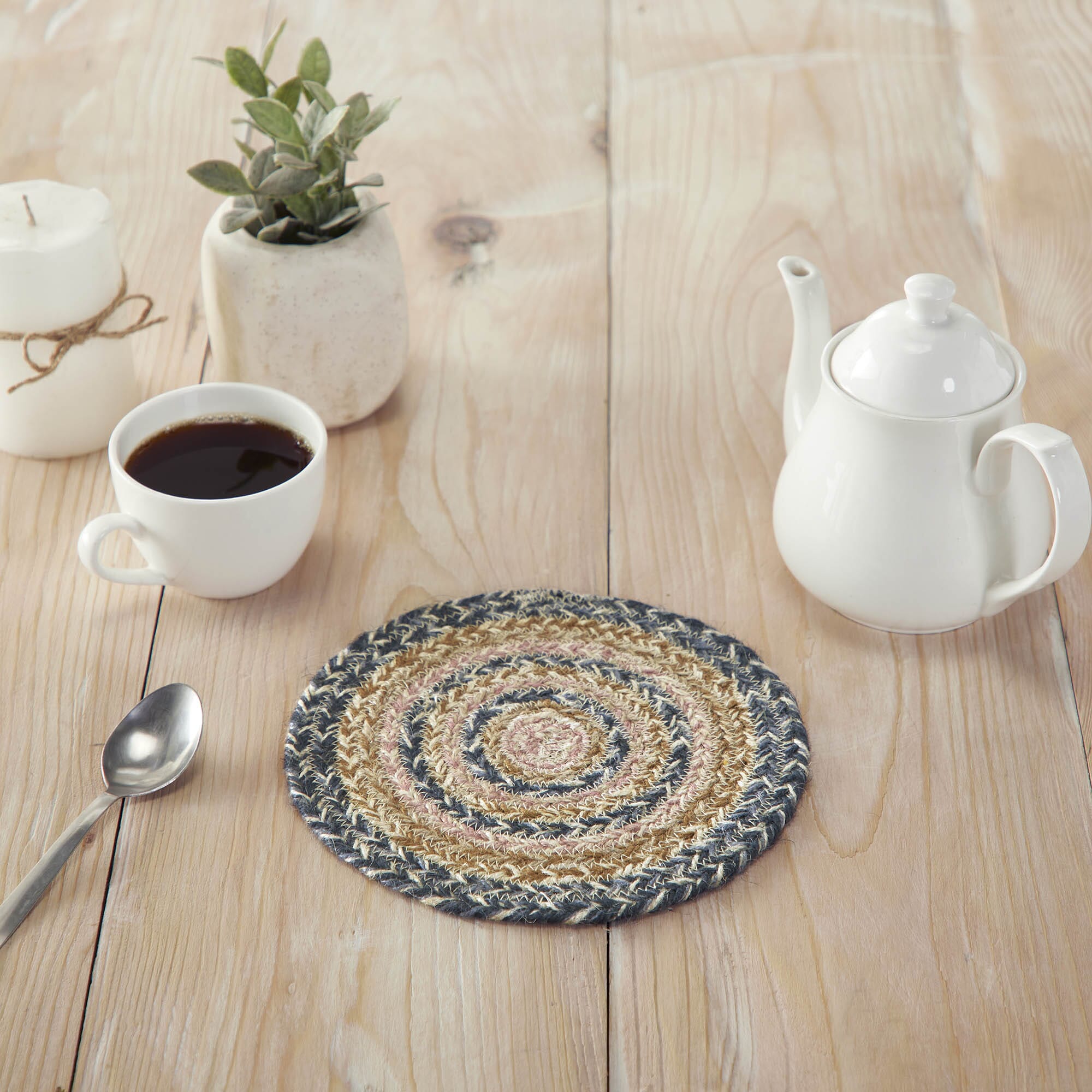 Kaila Braided Trivet 8"