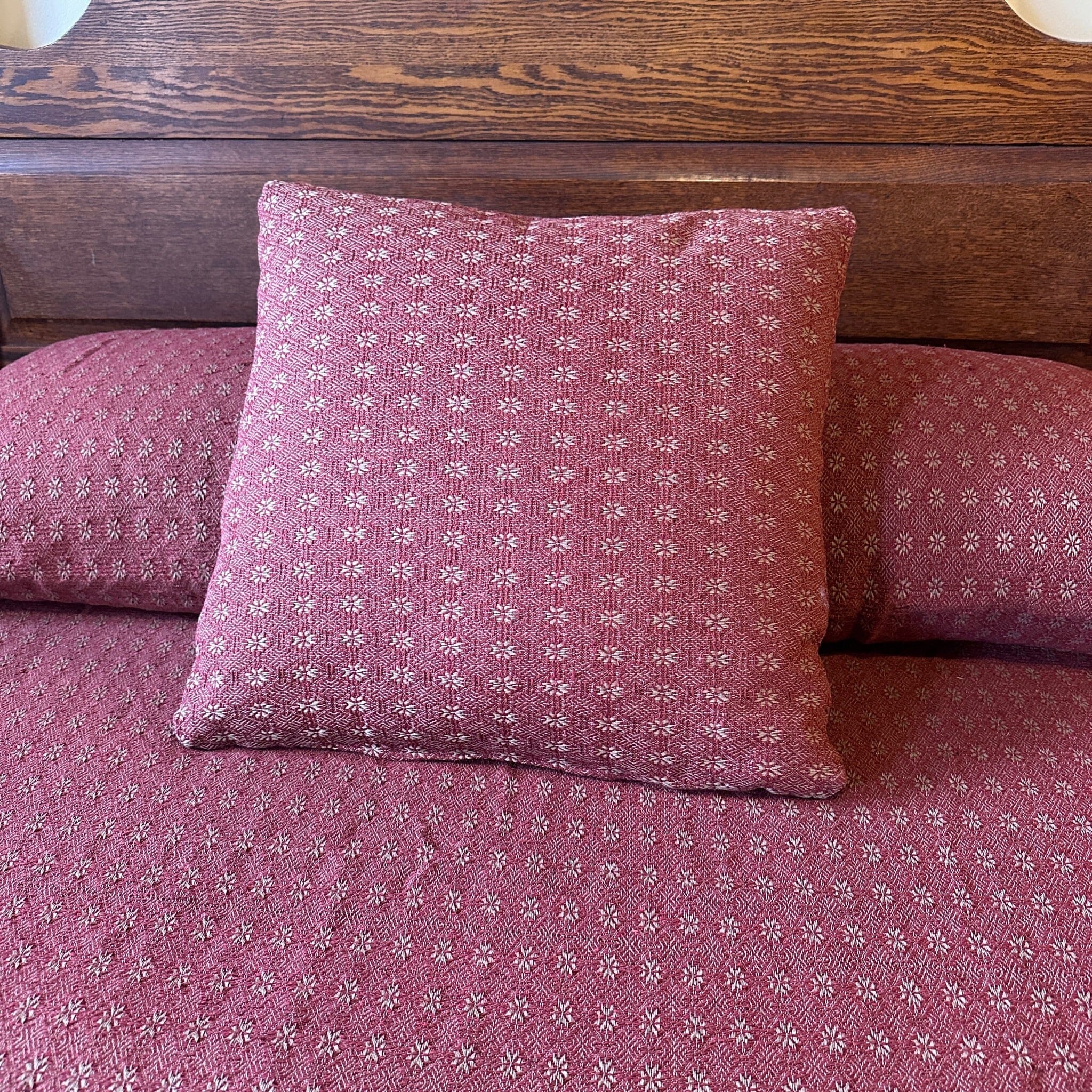 Pine Creek Packsville Rose Colonial Red and Tan Woven Pillow 20" Filled