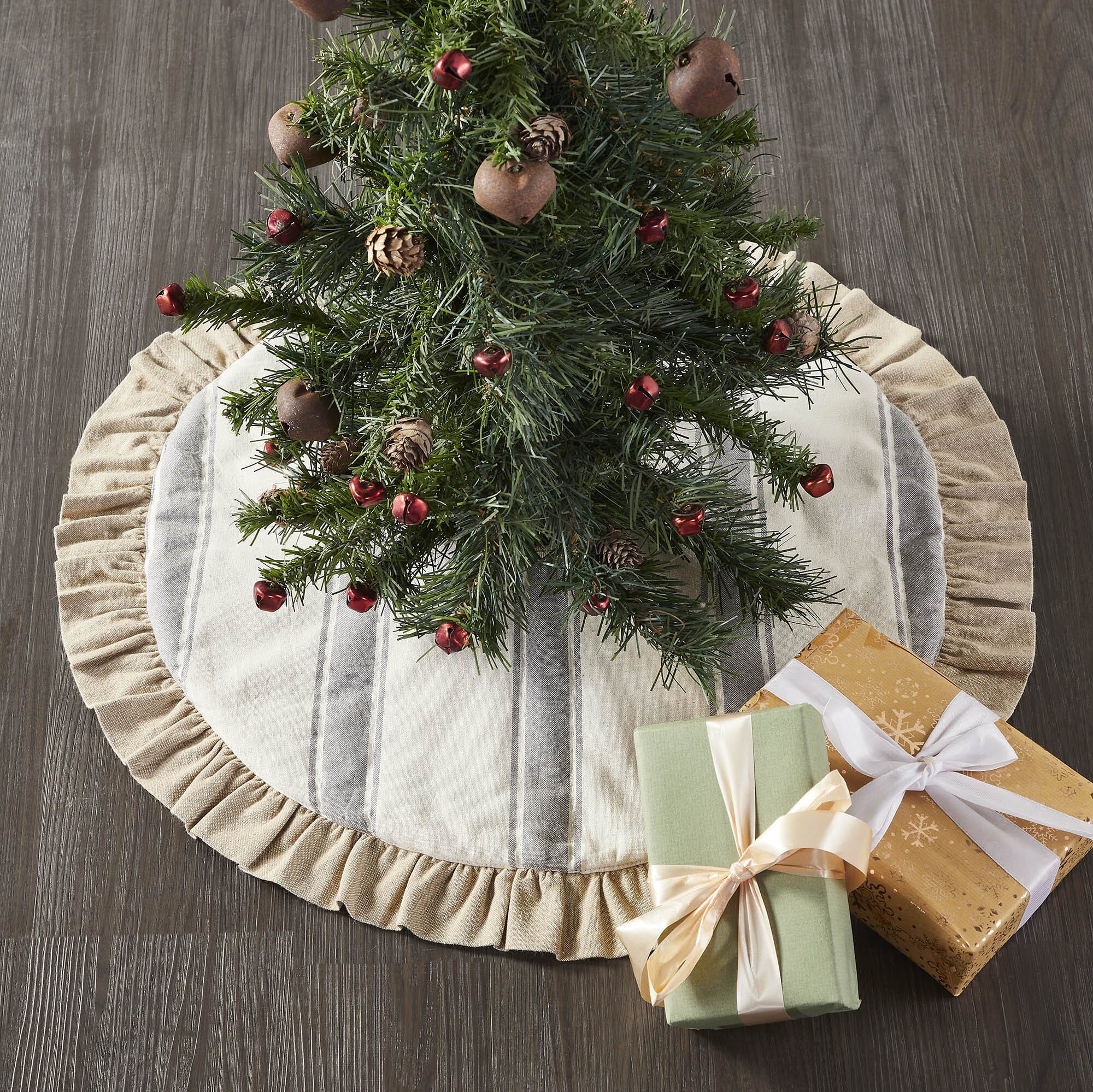 Grace Grain Sack Stripe Tree Skirt 24"