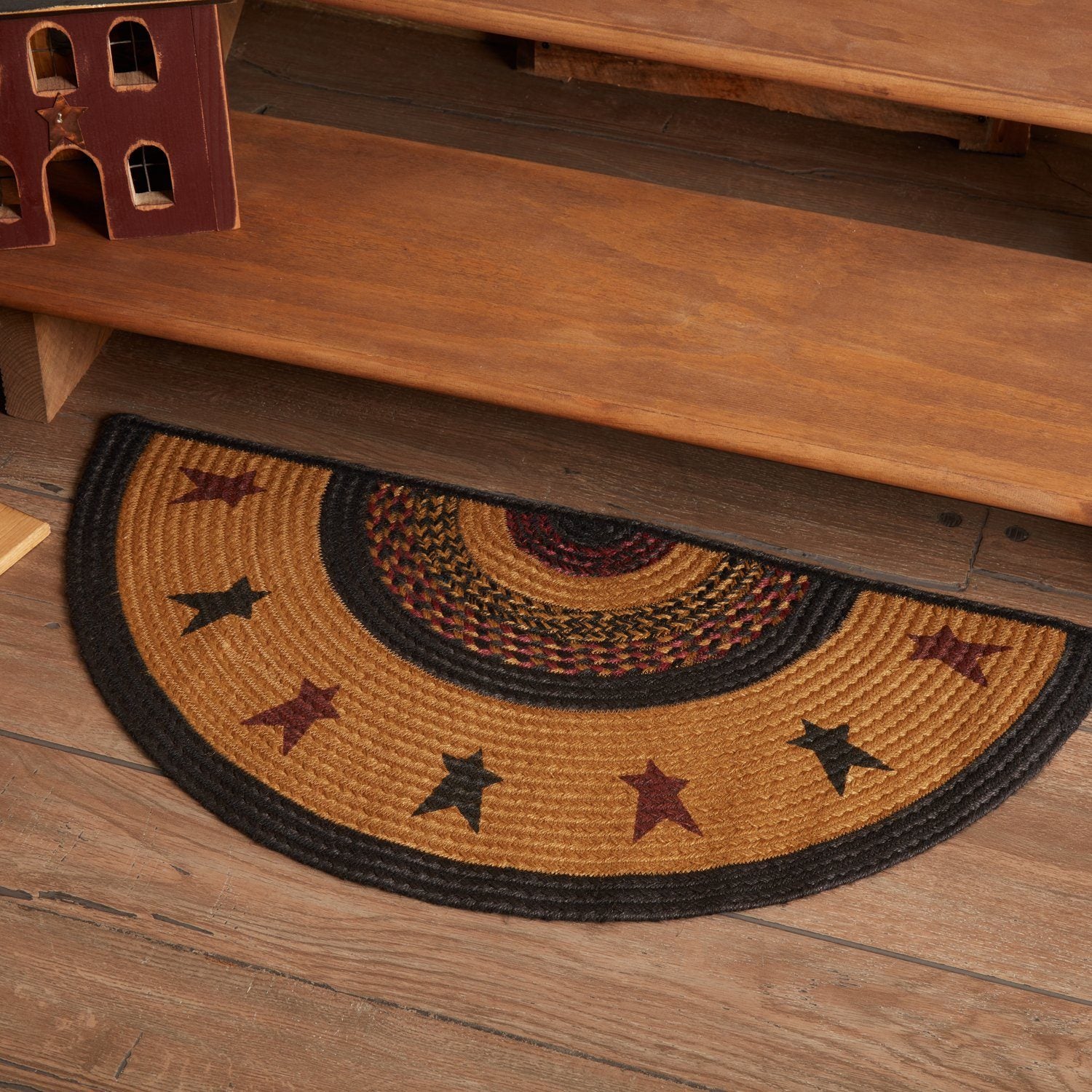 Heritage Farms Star Half Circle Braided Rug 16.5x33"