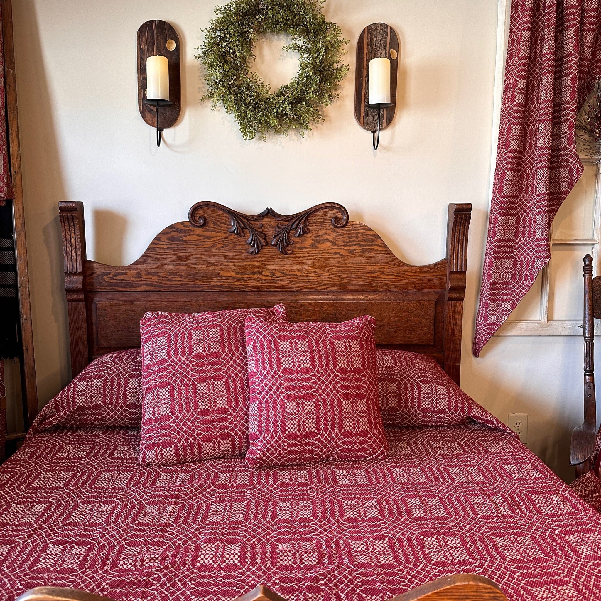 Pine Creek Nantucket Cranberry and Tan Woven Coverlet