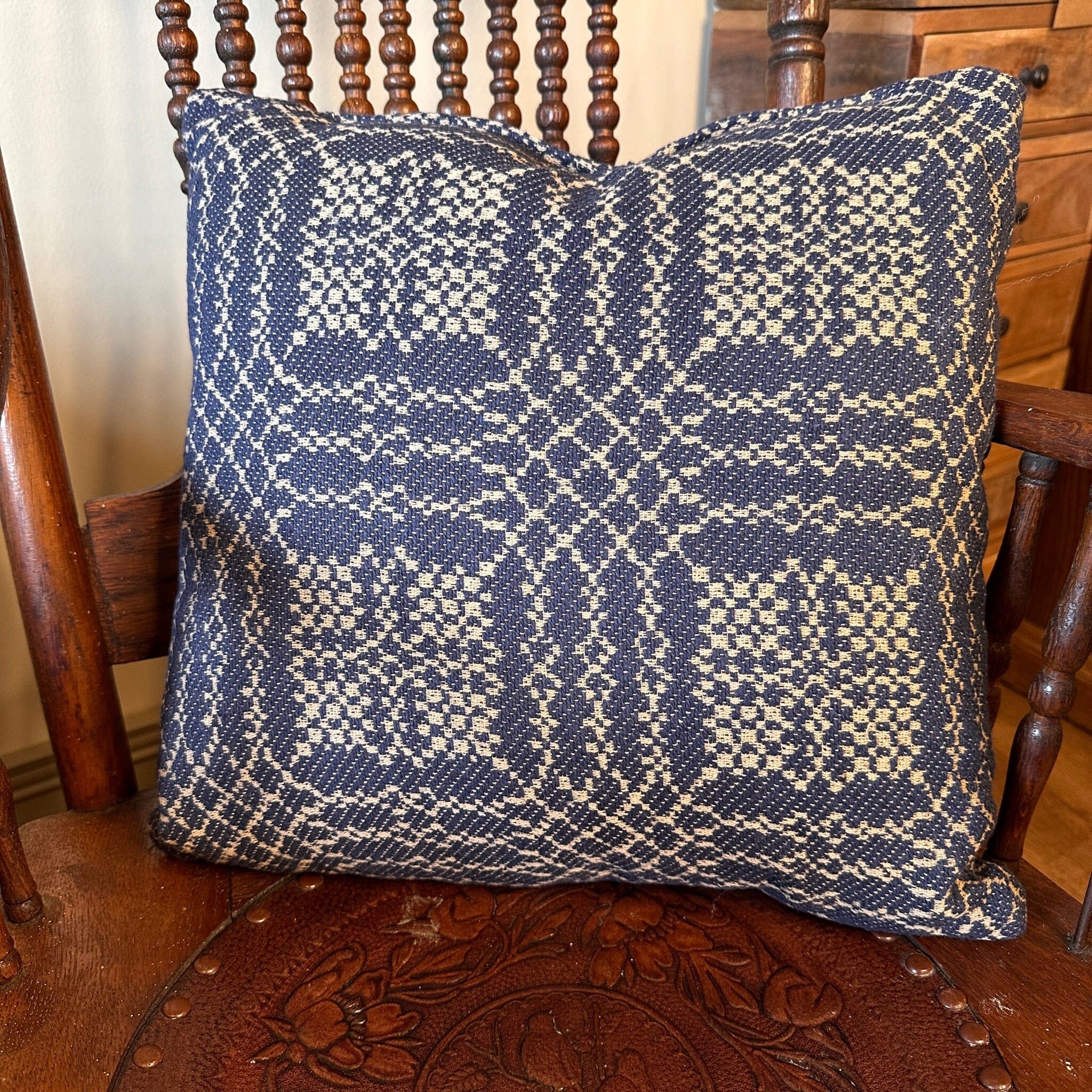 Pine Creek Nantucket Navy and Tan Woven Pillow 16" Filled
