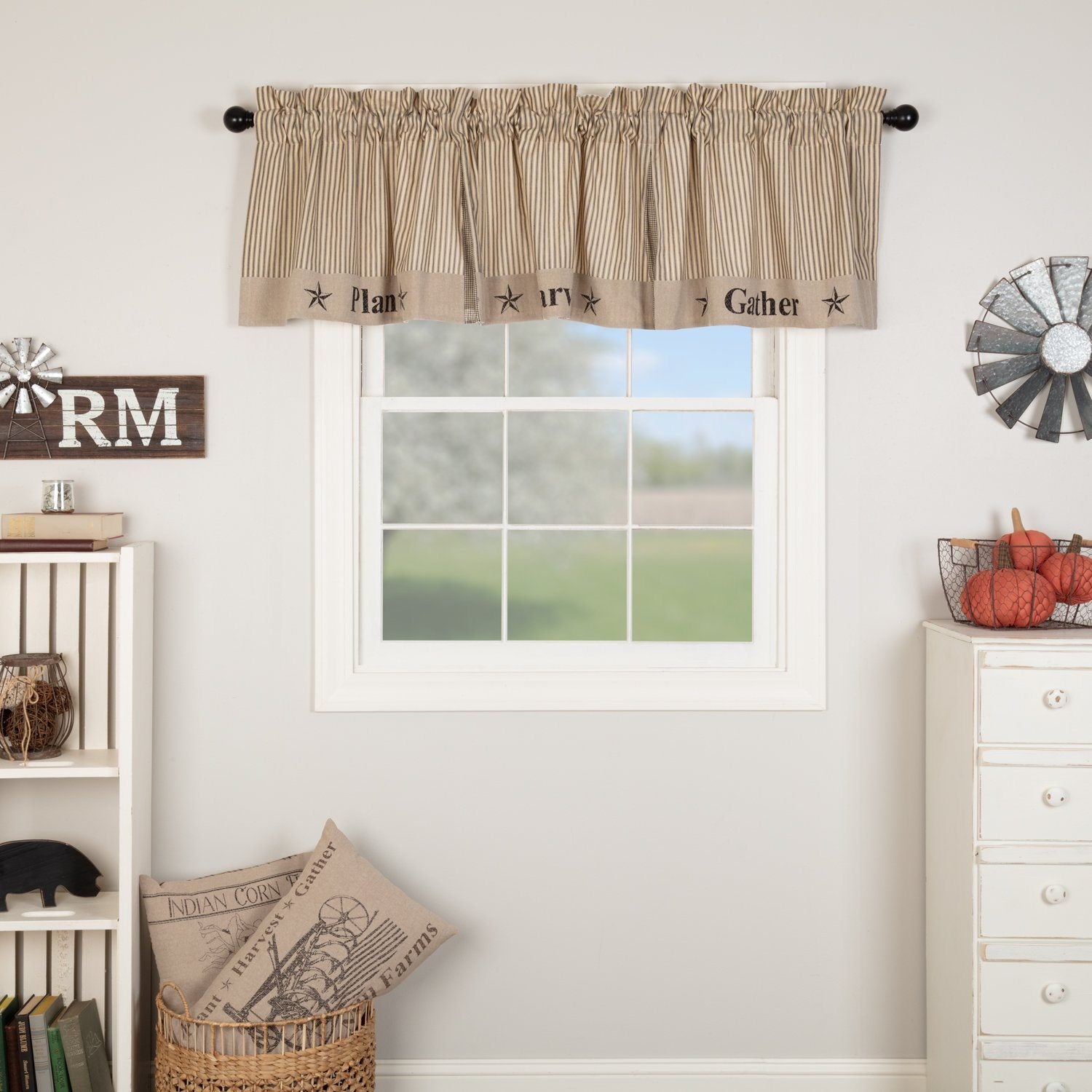 Sawyer Mill Charcoal Gather Lined Valance 90"