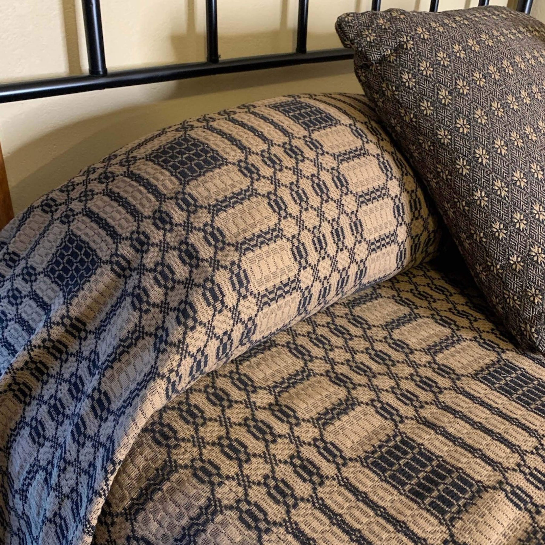 Westbury Black and Tan Woven Coverlet